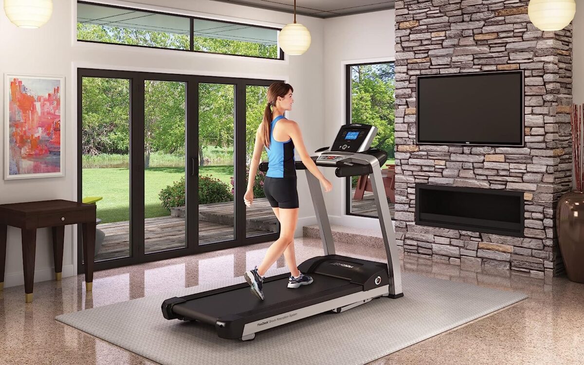 Life Fitness F3 Treadmill with Go Console Review - 2023